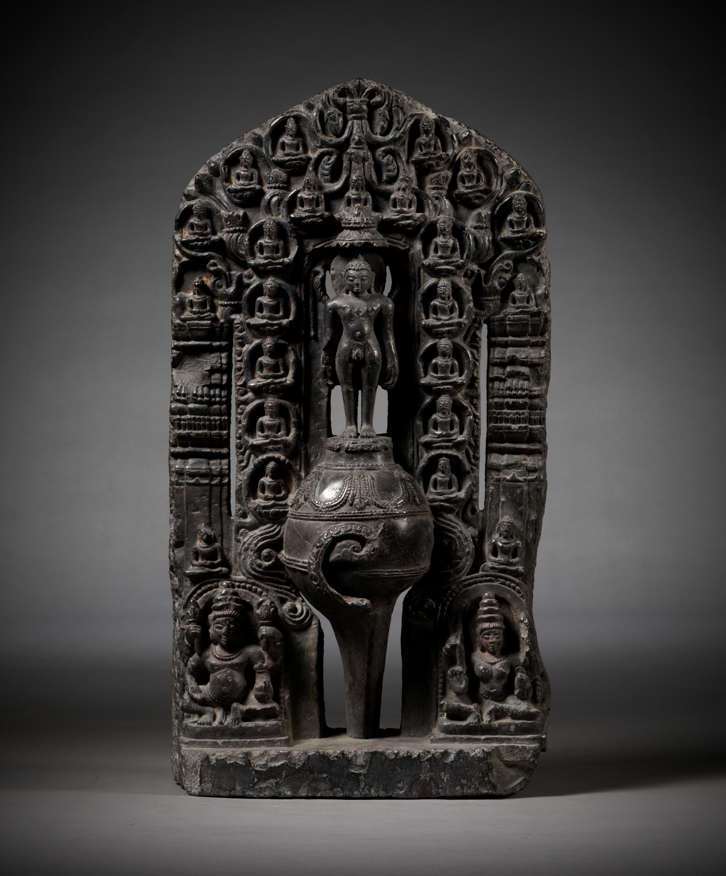 Lot 204 - A BLACK STONE STELE OF NEMINATHA, THE 22ND