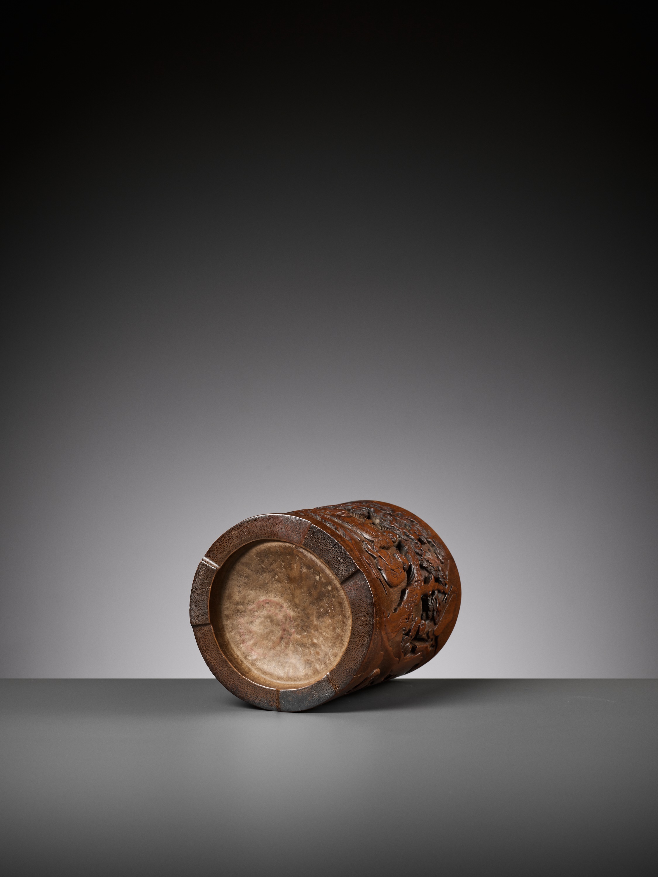 Lot 16 - A JIADING SCHOOL BAMBOO BRUSHPOT, BITONG,
