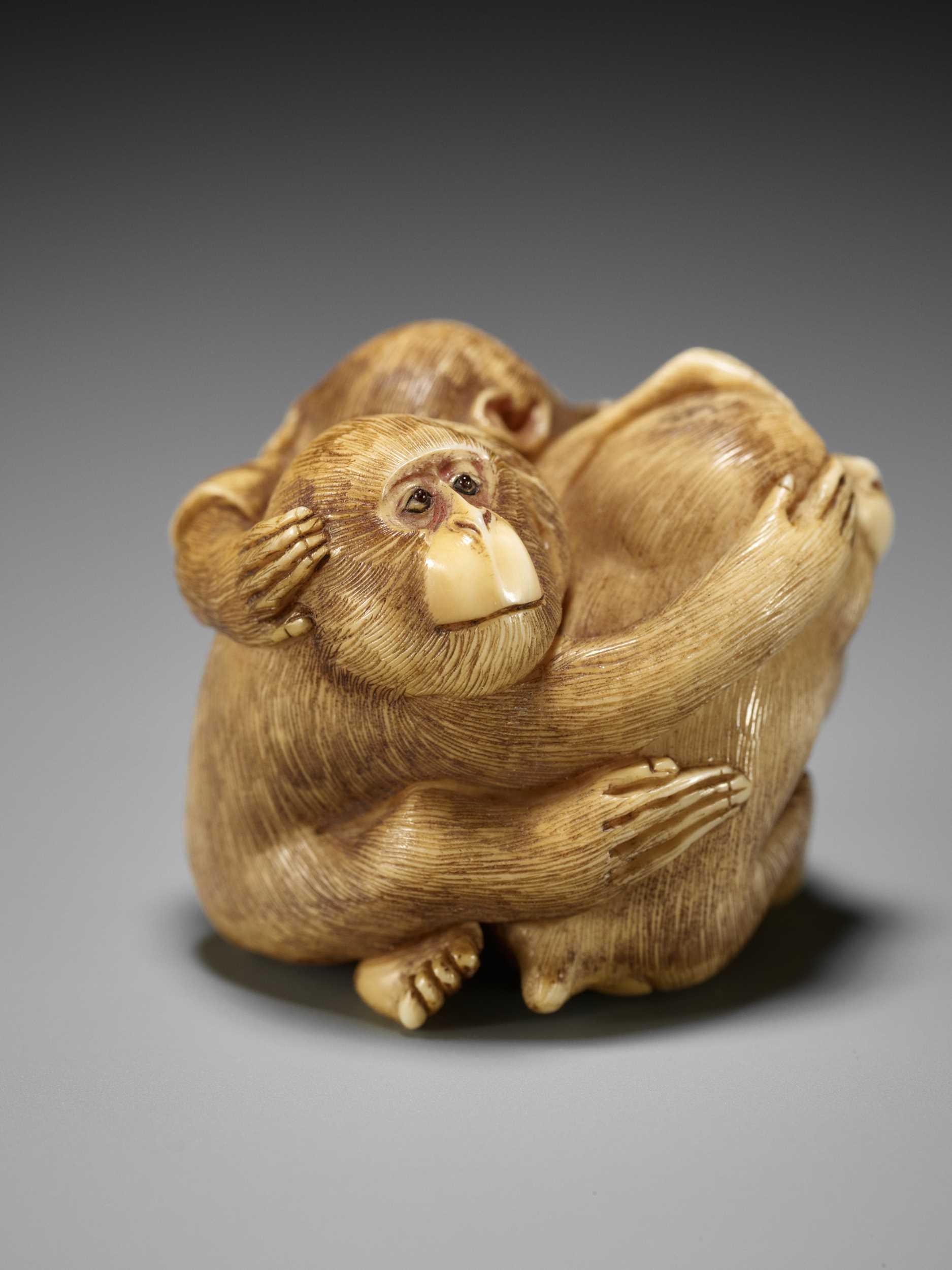 Lot 139 - MASATAMI: A RARE IVORY NETSUKE OF THE