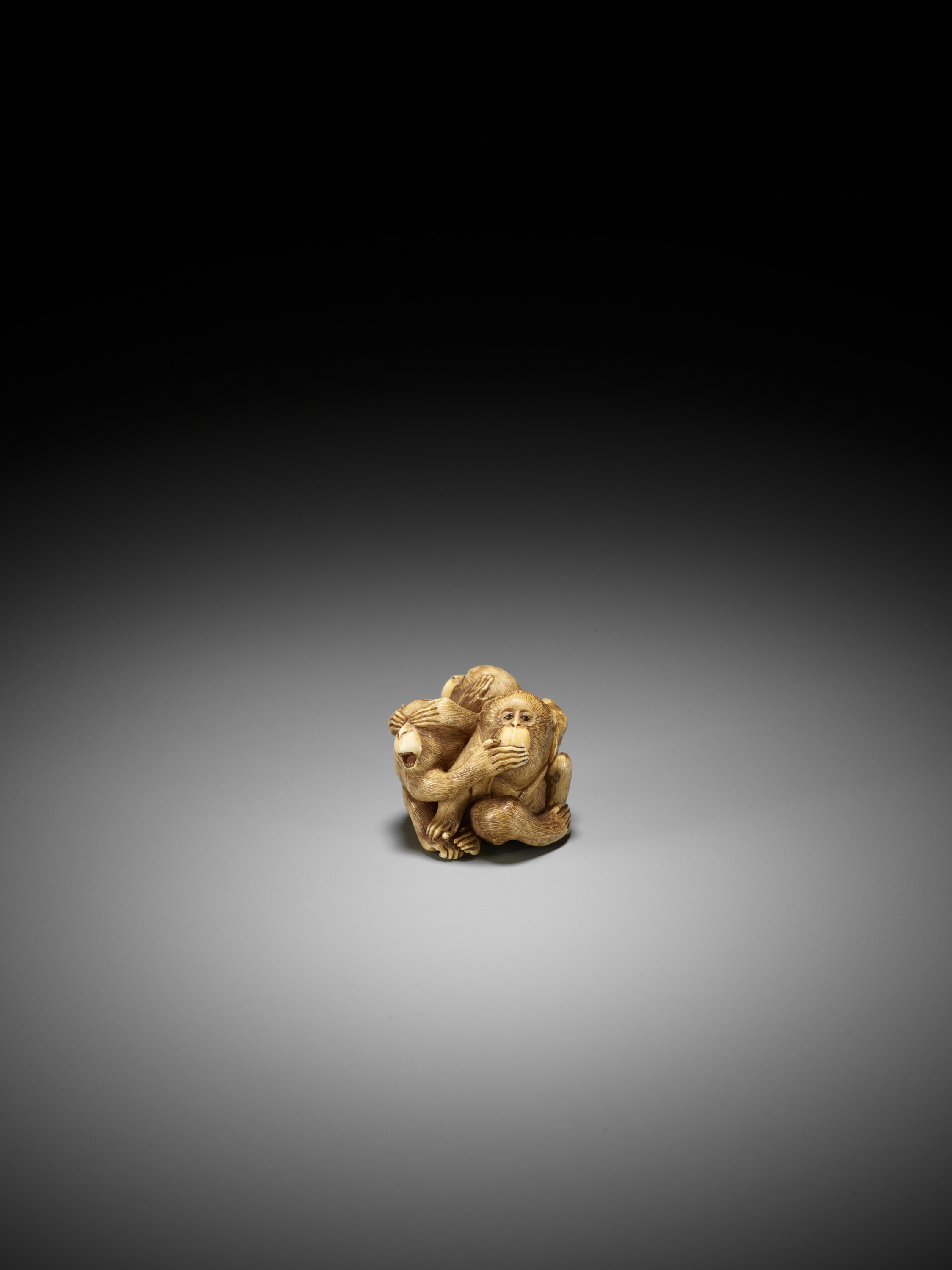 Lot 139 - MASATAMI: A RARE IVORY NETSUKE OF THE