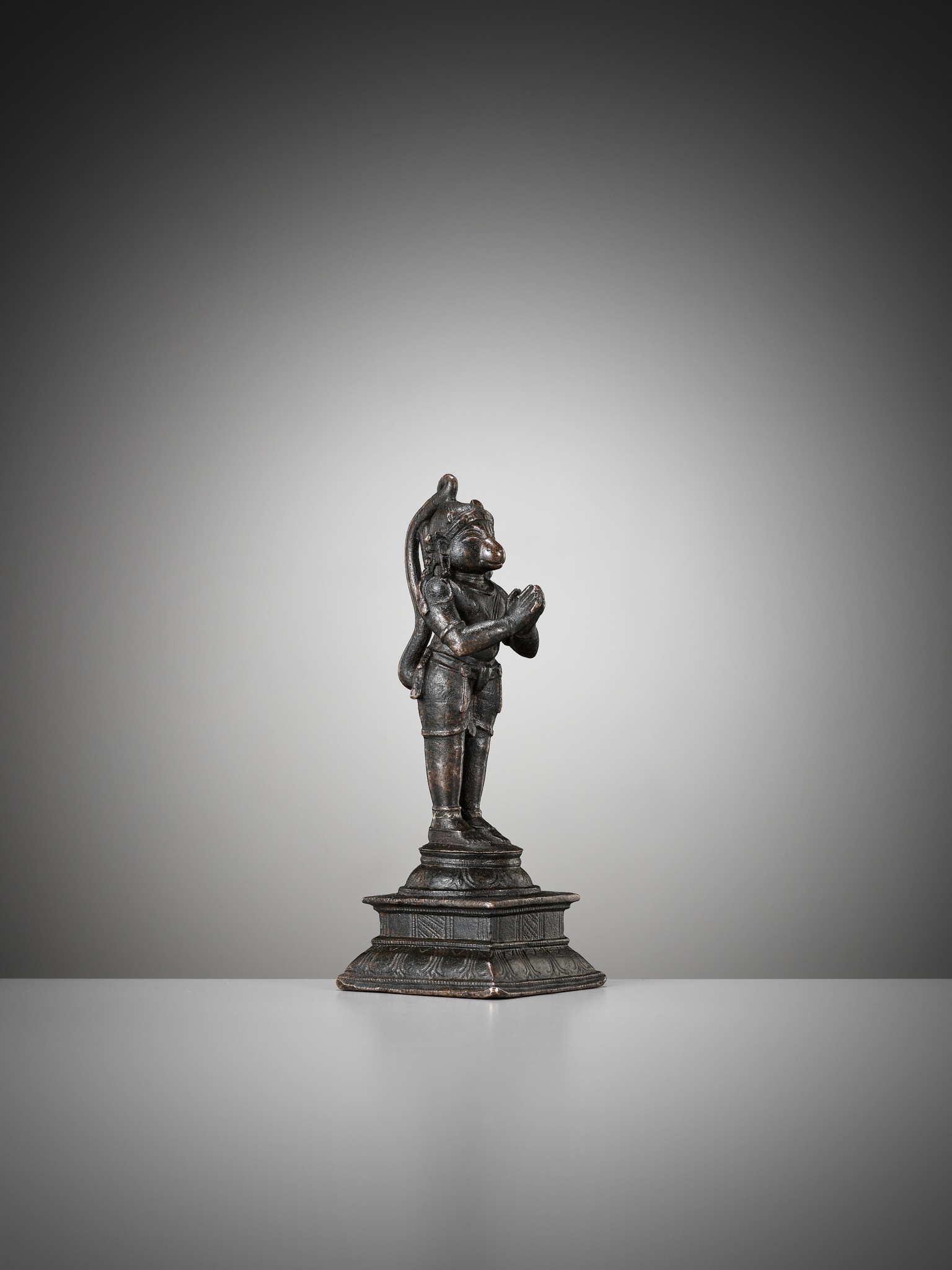 Lot 690 - A BRONZE FIGURE OF HANUMAN, INDIA, 17TH