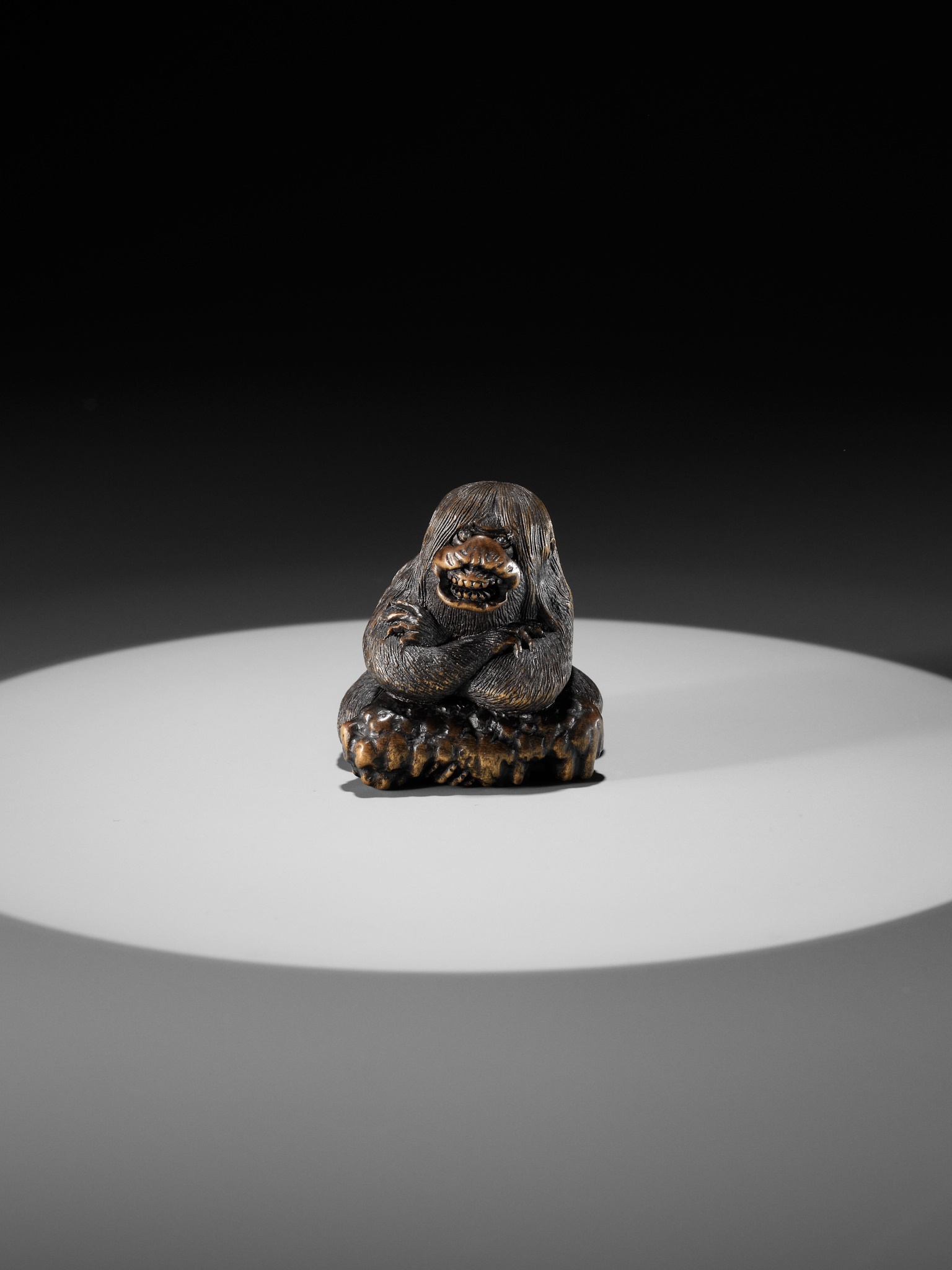 Lot 236 - HOSHUNSAI MASAYUKI: A MASTERFUL WOOD NETSUKE