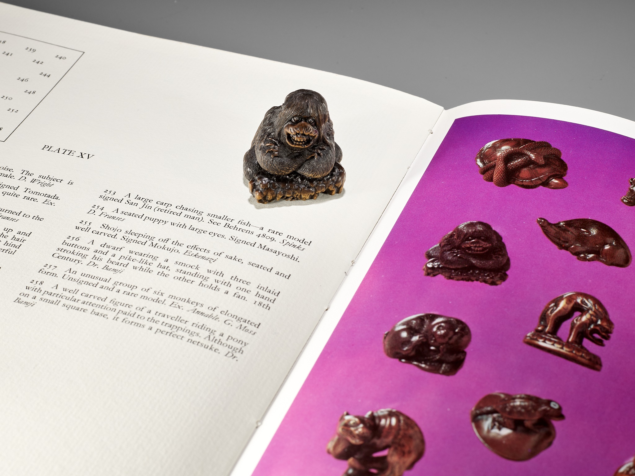 Lot 236 - HOSHUNSAI MASAYUKI: A MASTERFUL WOOD NETSUKE