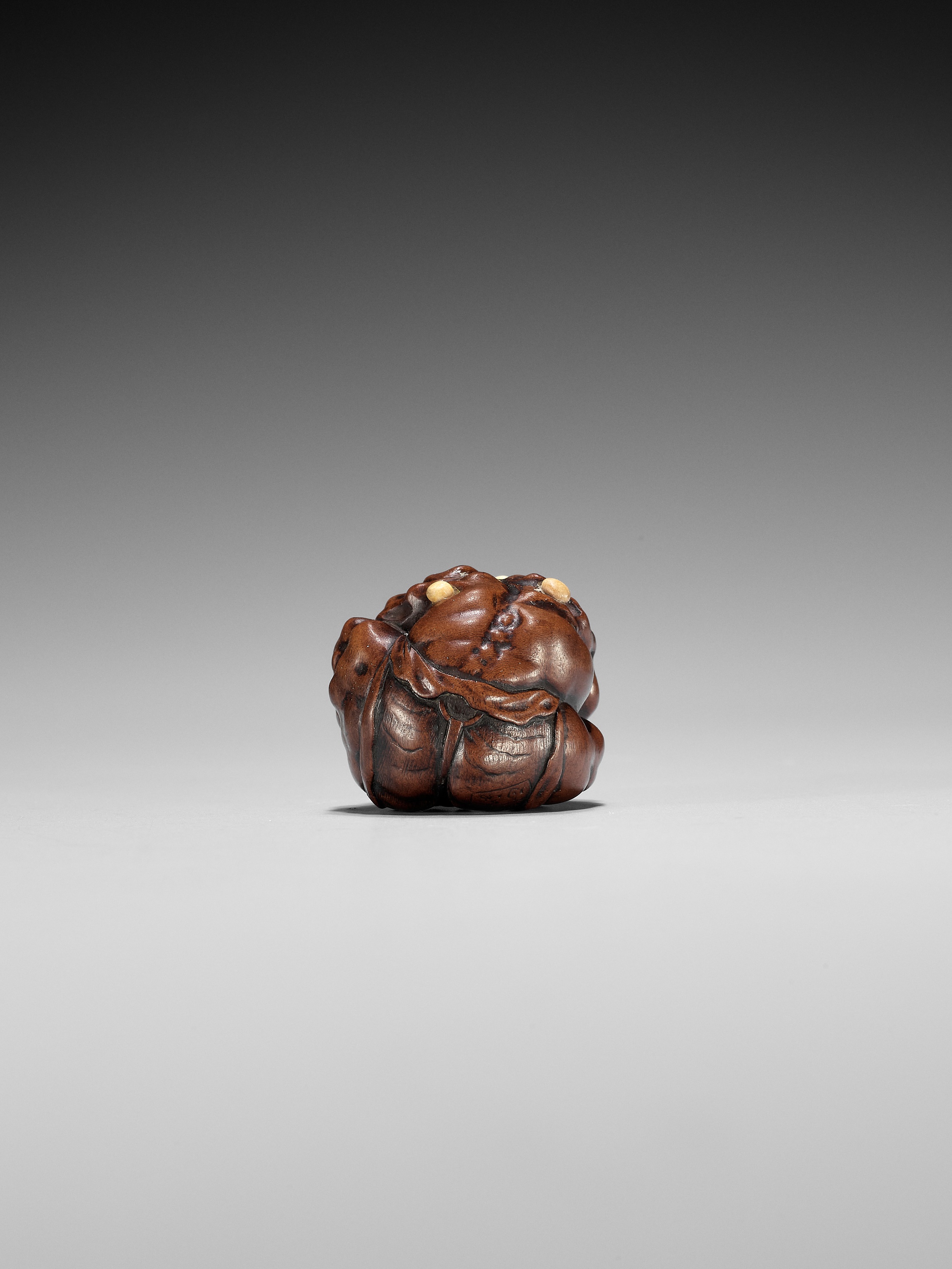 Lot 63 - MASATOSHI: A FINE NAGOYA SCHOOL WOOD NETSUKE