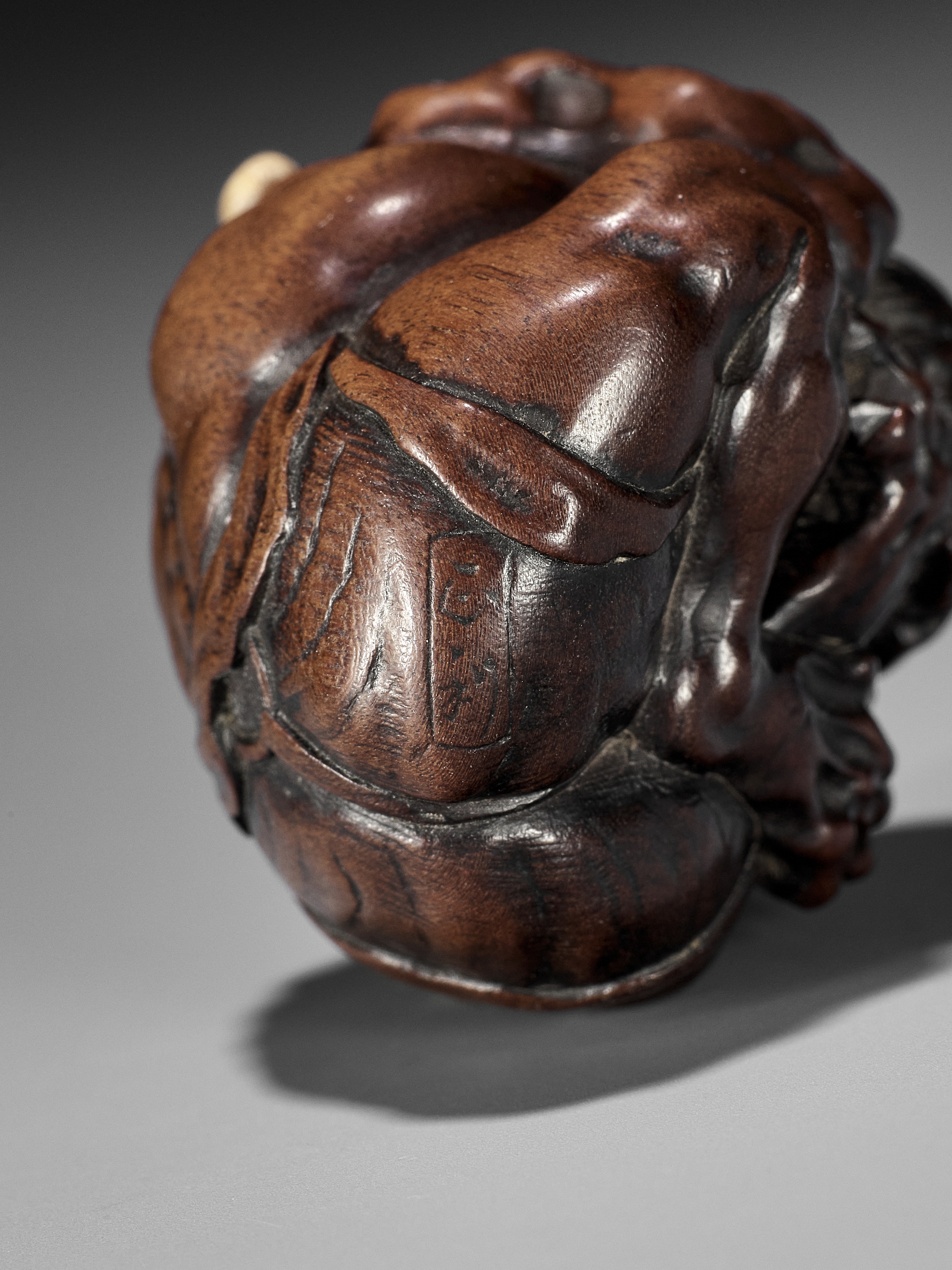 Lot 63 - MASATOSHI: A FINE NAGOYA SCHOOL WOOD NETSUKE