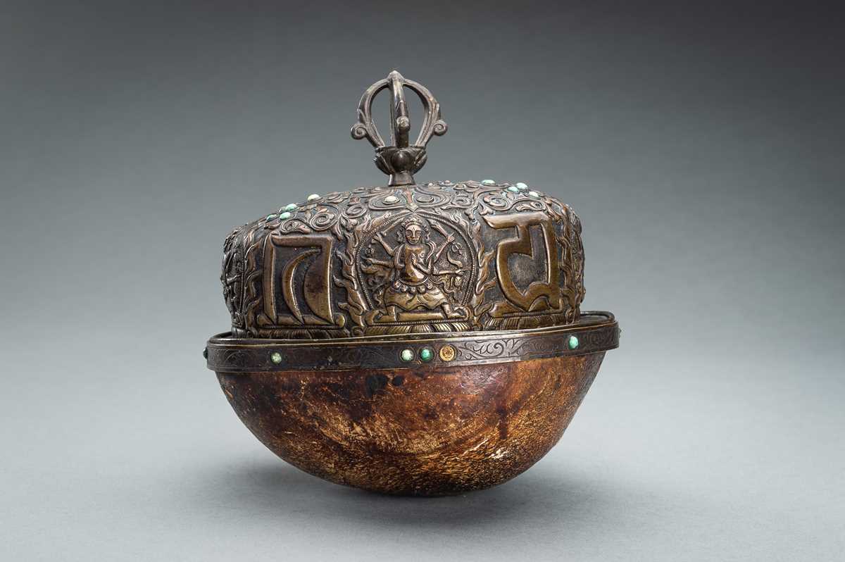 Lot 204 - A COPPER MOUNTED KAPALA AND STAND, 19TH