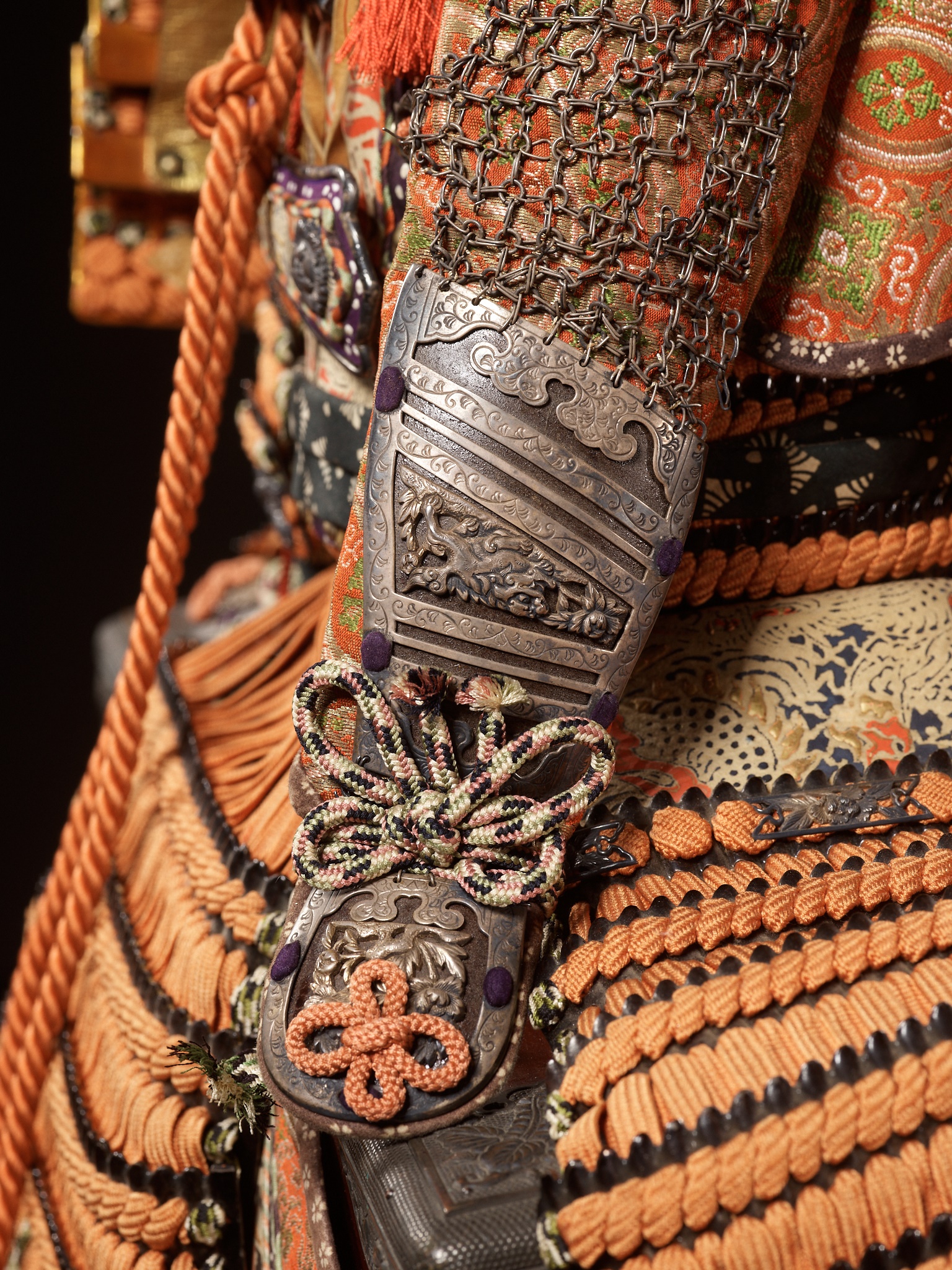 Lot 180 - A FINE MINIATURE SUIT OF ARMOR FOR THE TANGO