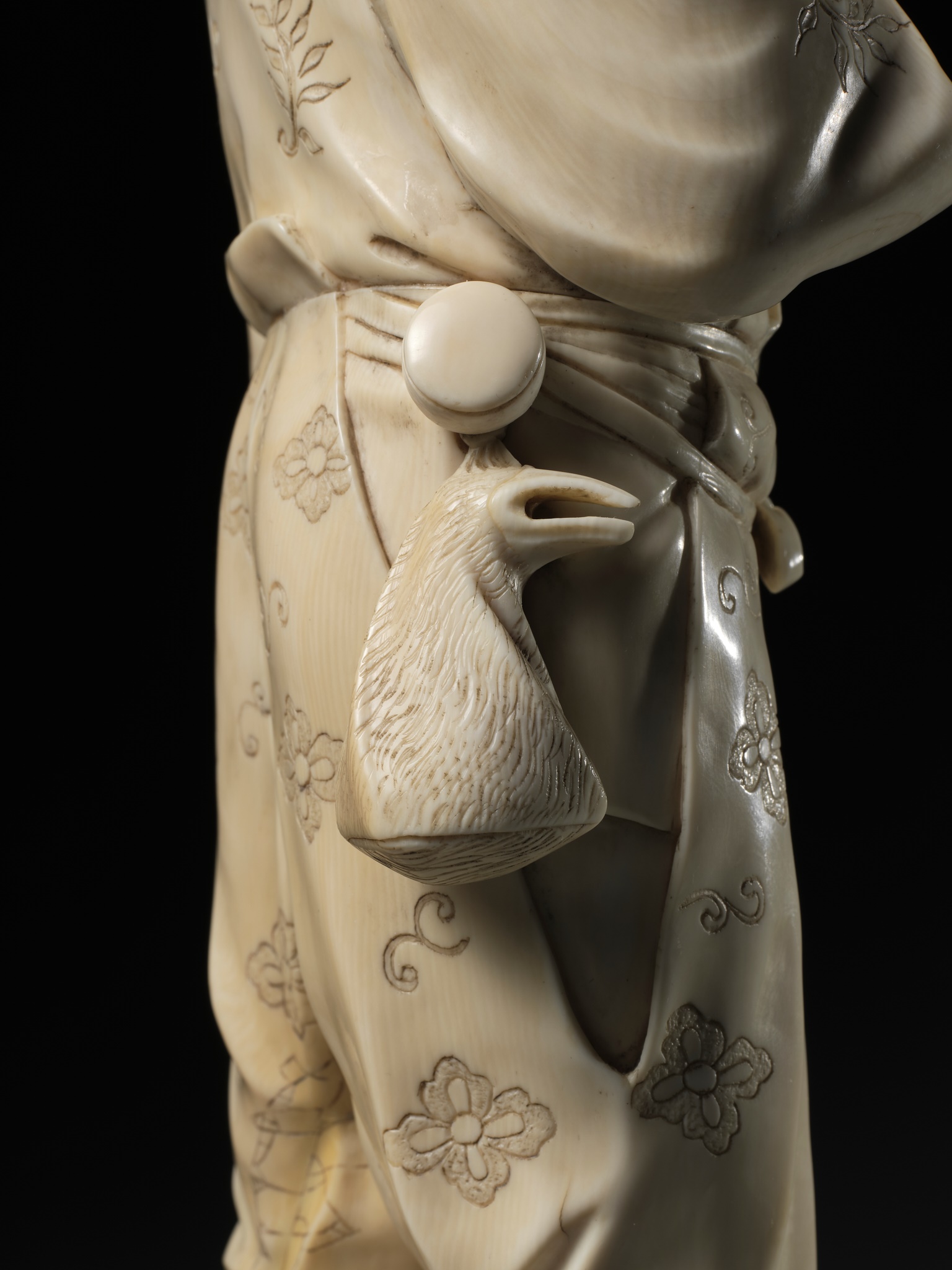 Lot 268 - MASAMITSU: A RARE AND LARGE TOKYO SCHOOL