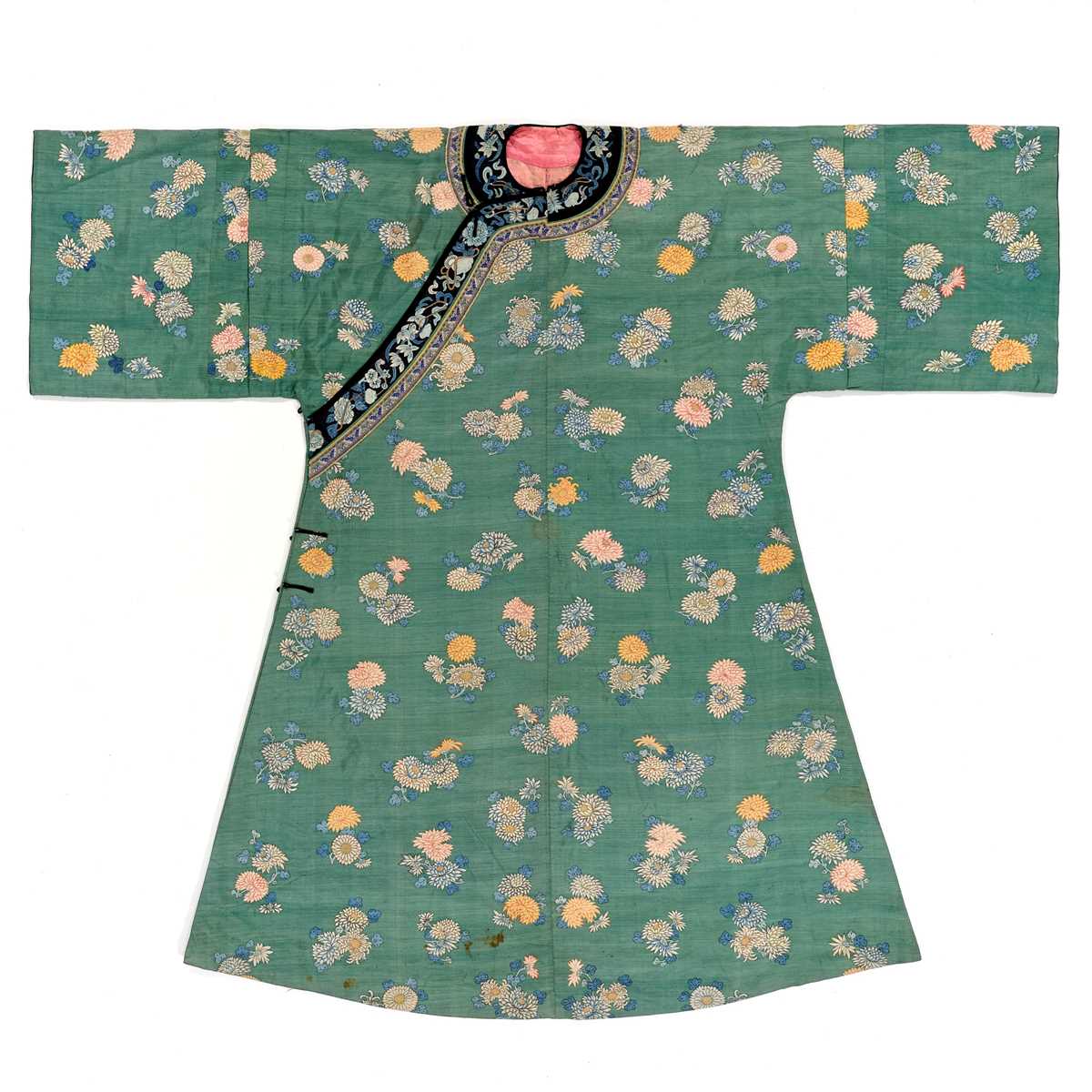 Lot 416 - A WOMAN’S JADE-GREEN-GROUND KESI SILK