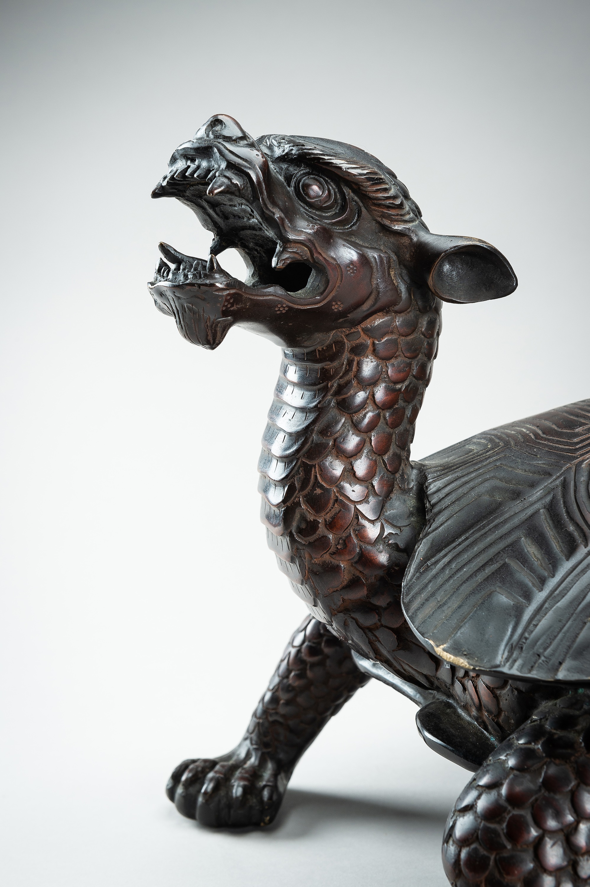 Lot 14 - A VERY LARGE BRONZE OKIMONO OF A MINOGAME,