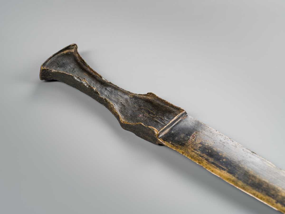 Lot 624 - A LURISTAN BRONZE SWORD, 11TH CENTURY BC