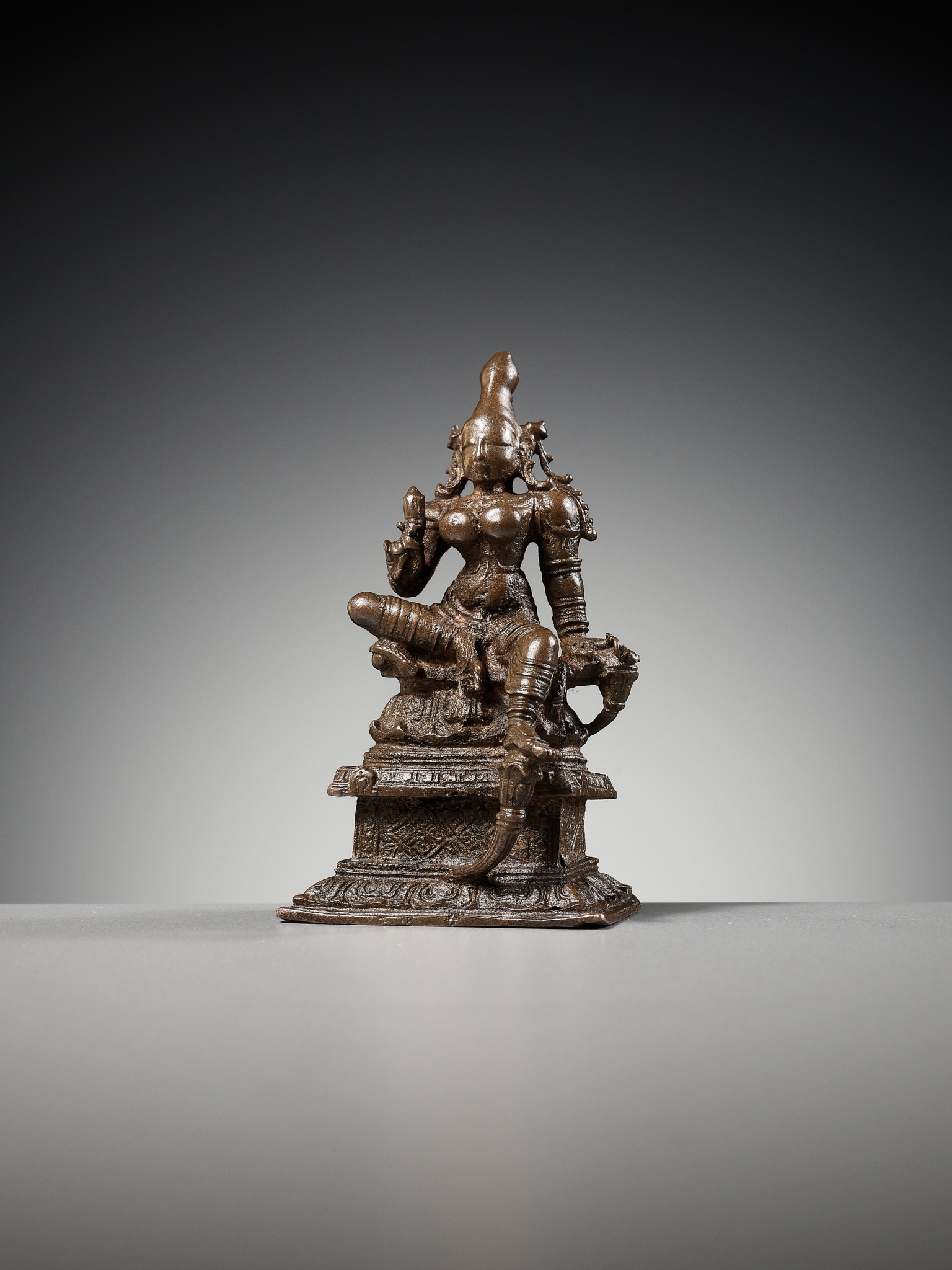 Lot 199 - A RARE BRONZE FIGURE OF PARVATI, CHOLA