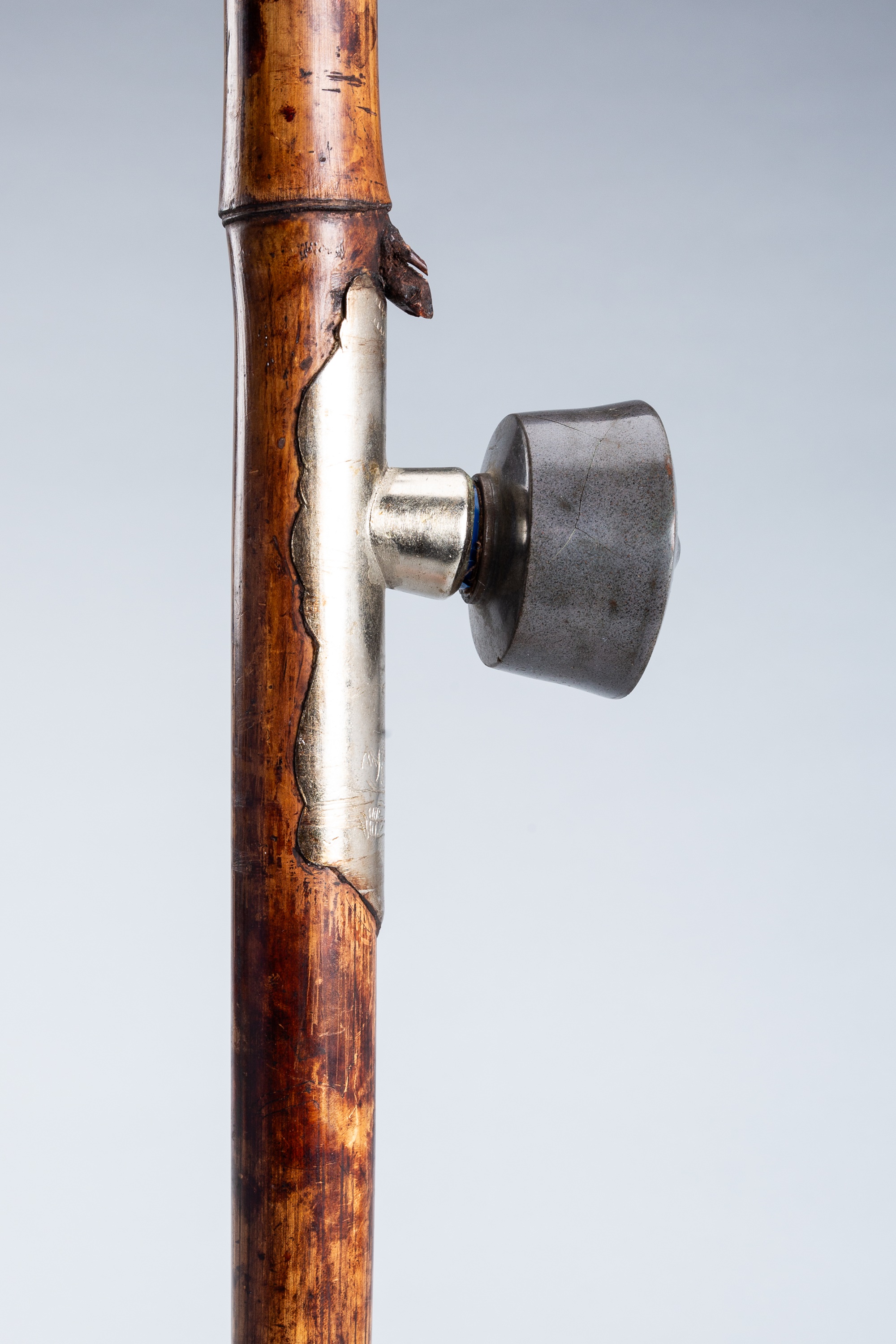 Lot 722 - A GROUP OF FIVE OPIUM PIPES, c. 1920s