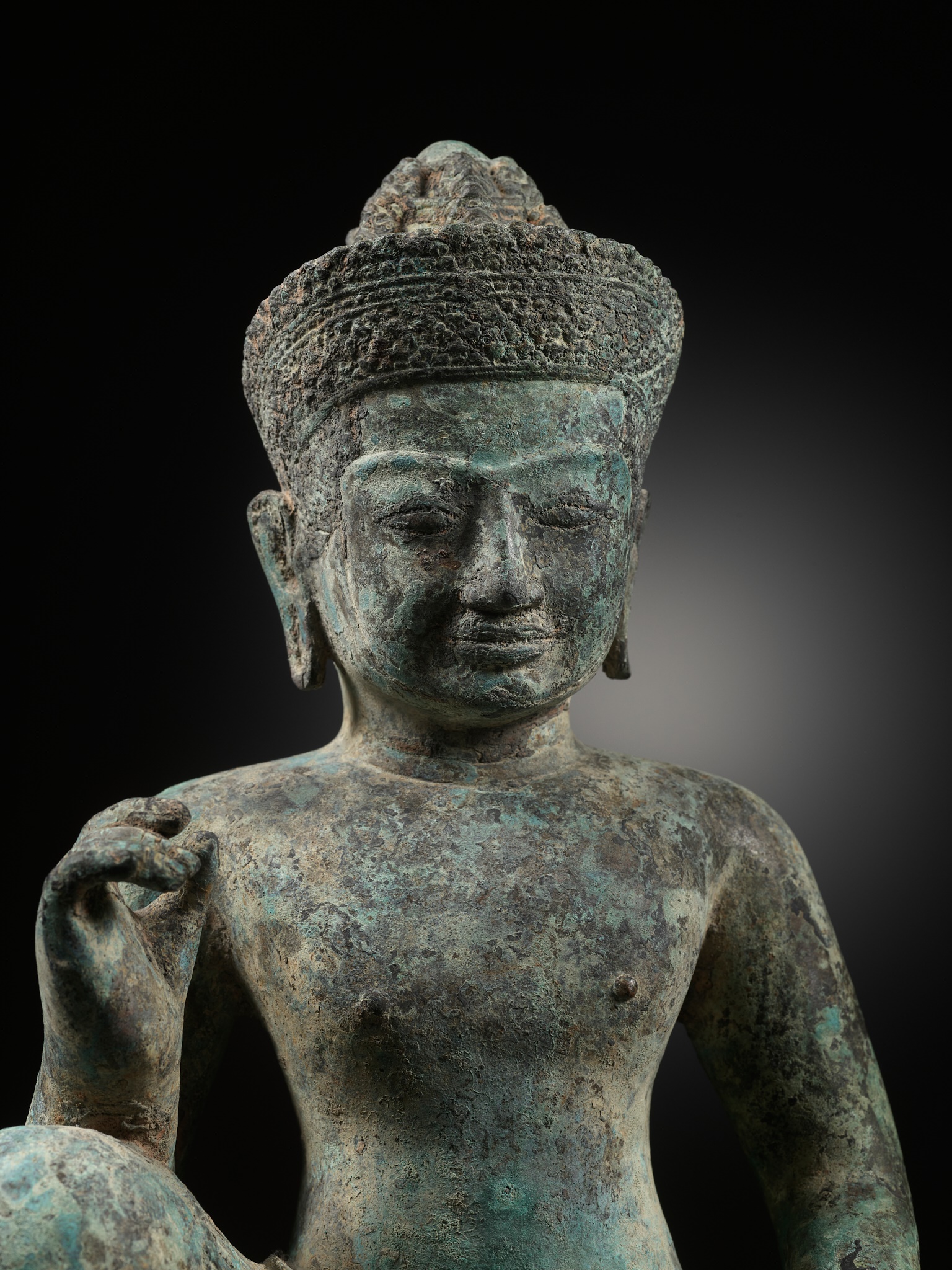 Lot 188 - A LARGE BRONZE FIGURE OF VISHVAKARMAN, BAYON