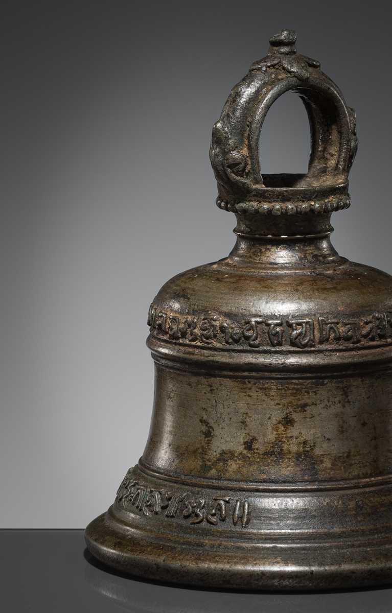 Lot 157 - A NEWARI BRONZE TEMPLE BELL, NEPAL, 17TH