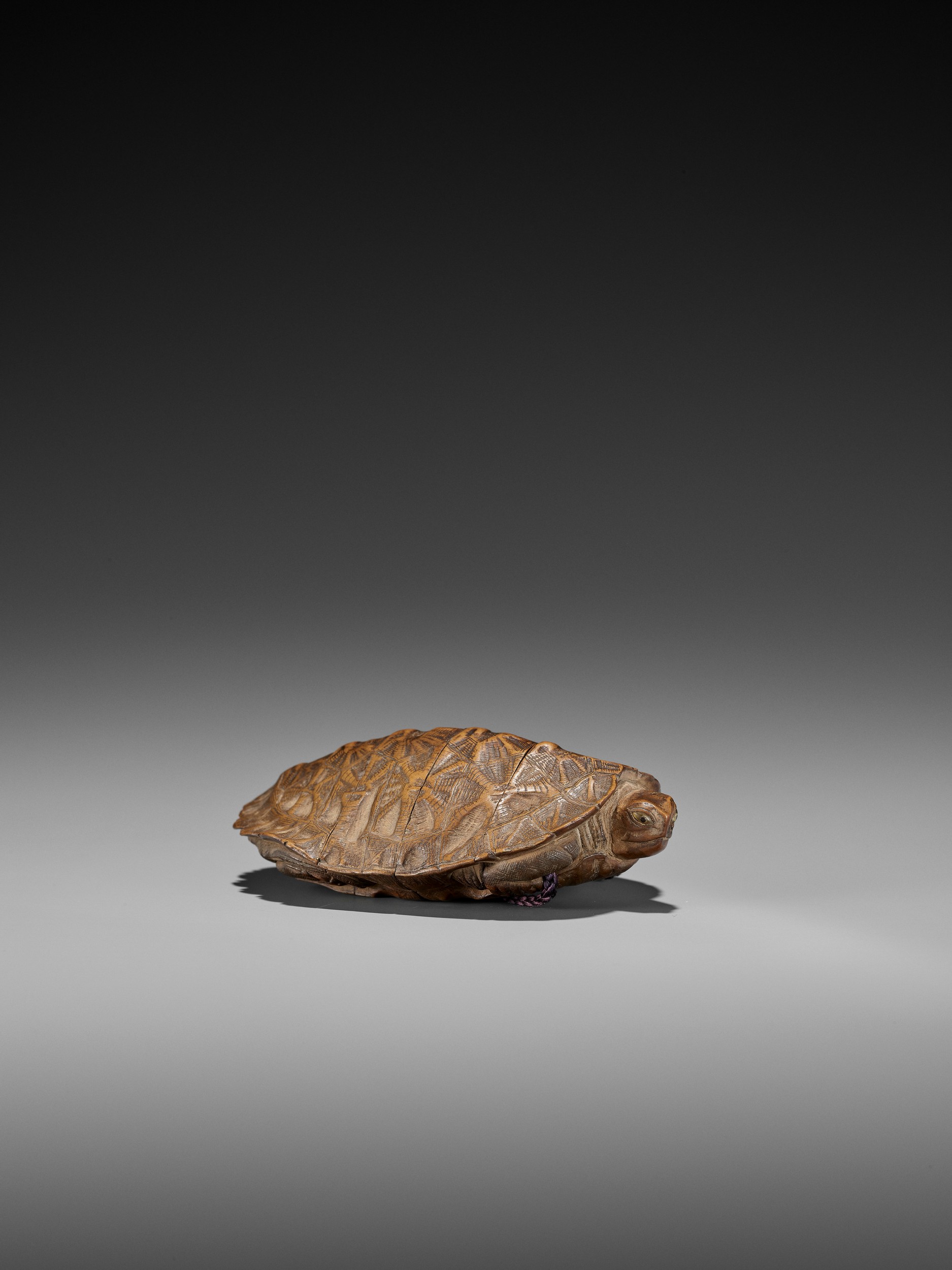 Lot 281 - A FINE THREE-CASE WOOD INRO OF A TORTOISE