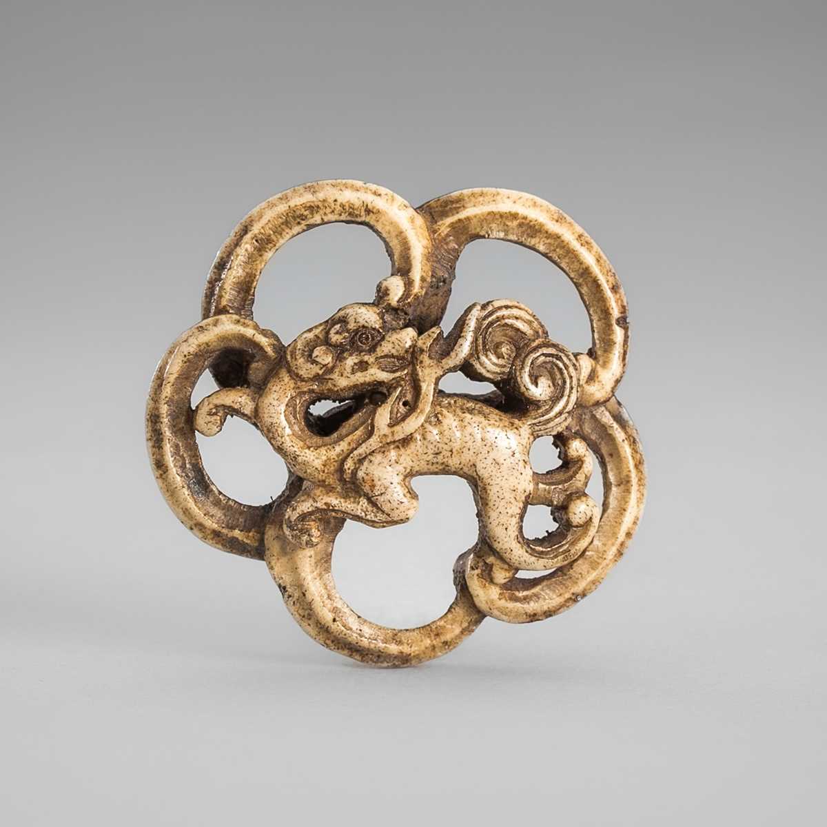 Lot 1692 - KOKU: A FINE ANTLER RYUSA NETSUKE OF A