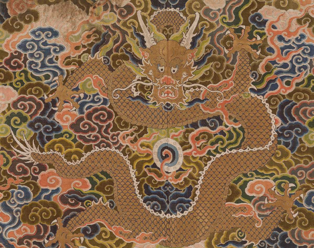 Lot 314 - A KESI SILK ‘DRAGON’ PANEL, EARLY QING