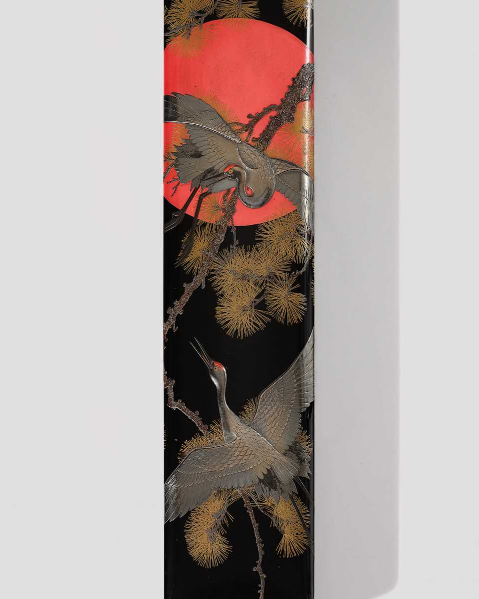 Lot 285 - TESSHU: A FINE LACQUER ‘RISING SUN AND
