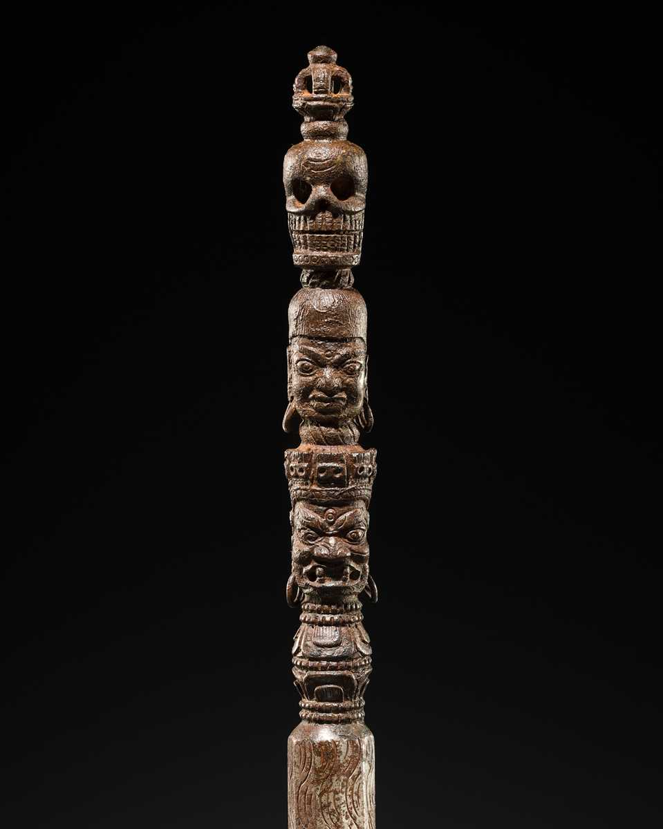 Lot 2 - AN IRON RITUAL STAFF, KHATVANGA, TIBET, 15TH
