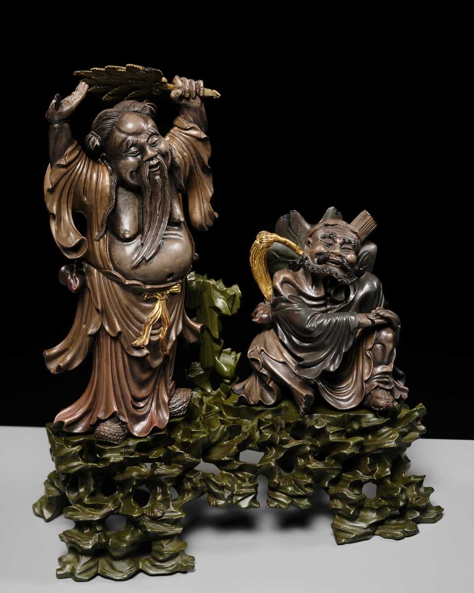 Lot 130 - A FUJIAN ‘IMITATION-BRONZE’ LACQUERED WOOD