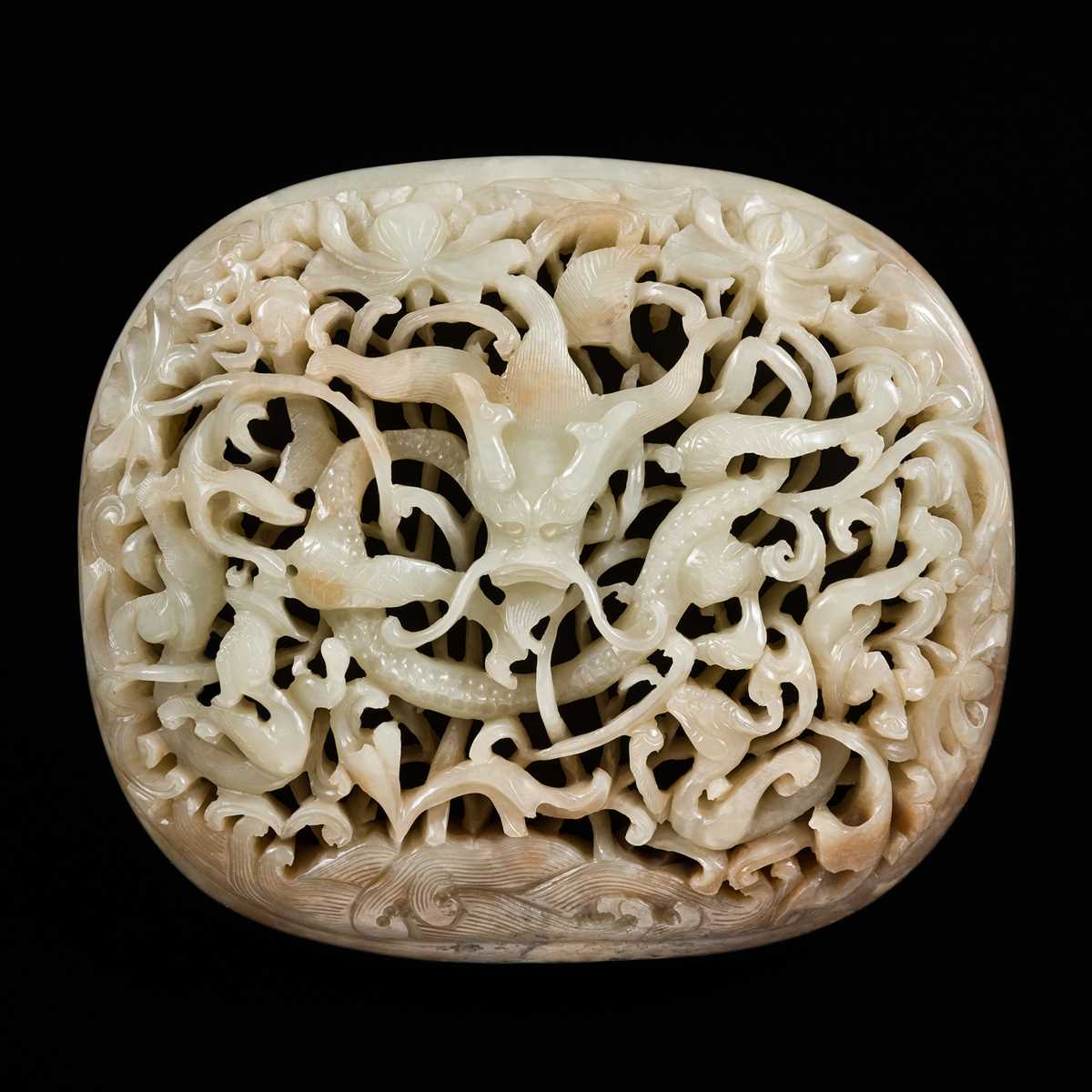 Lot 438 - A LARGE AND RETICULATED ‘DRAGON’ JADE PLAQUE,