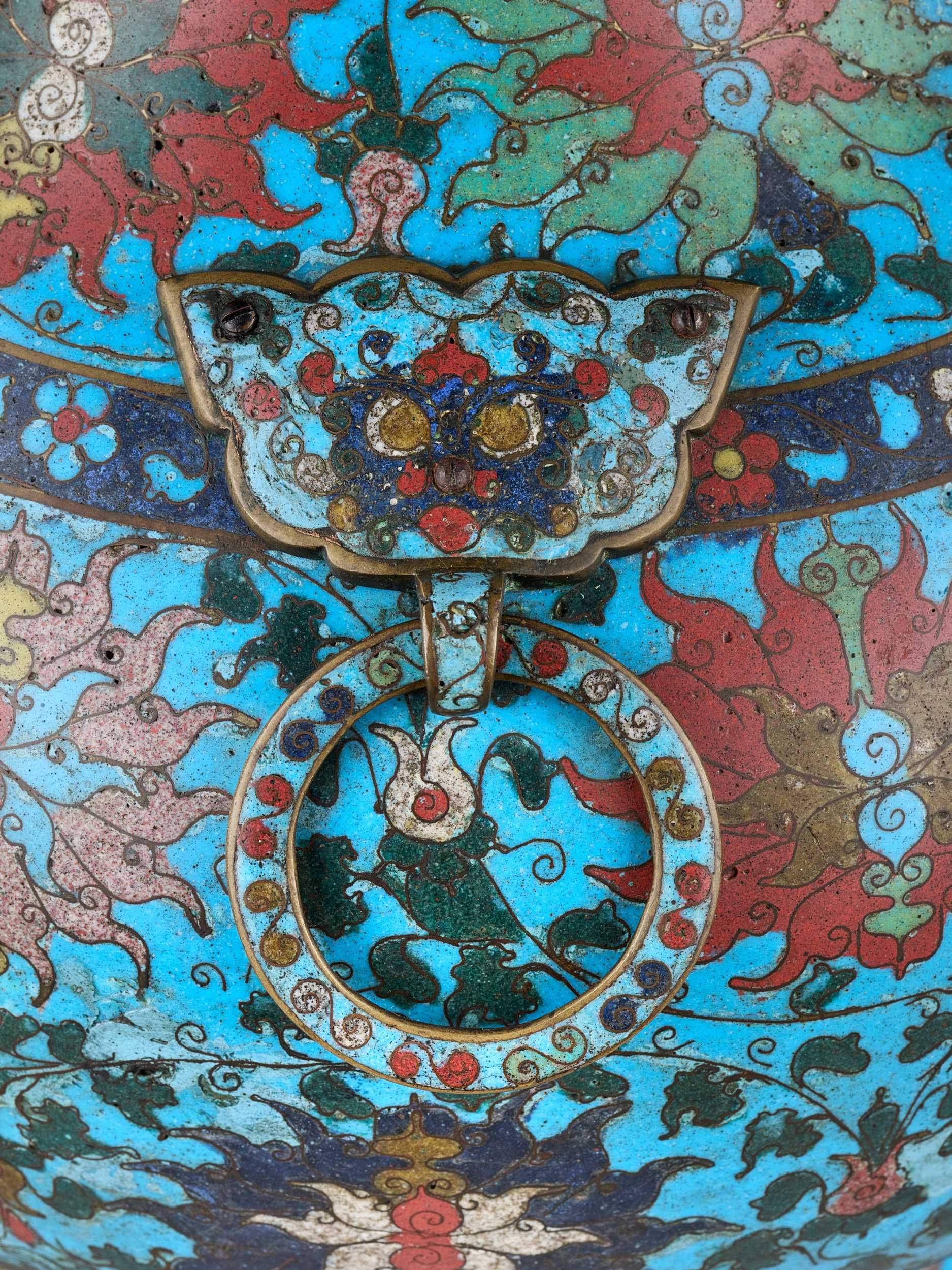 Lot 1 - A VERY LARGE CLOISONNÉ HU, MING DYNASTY