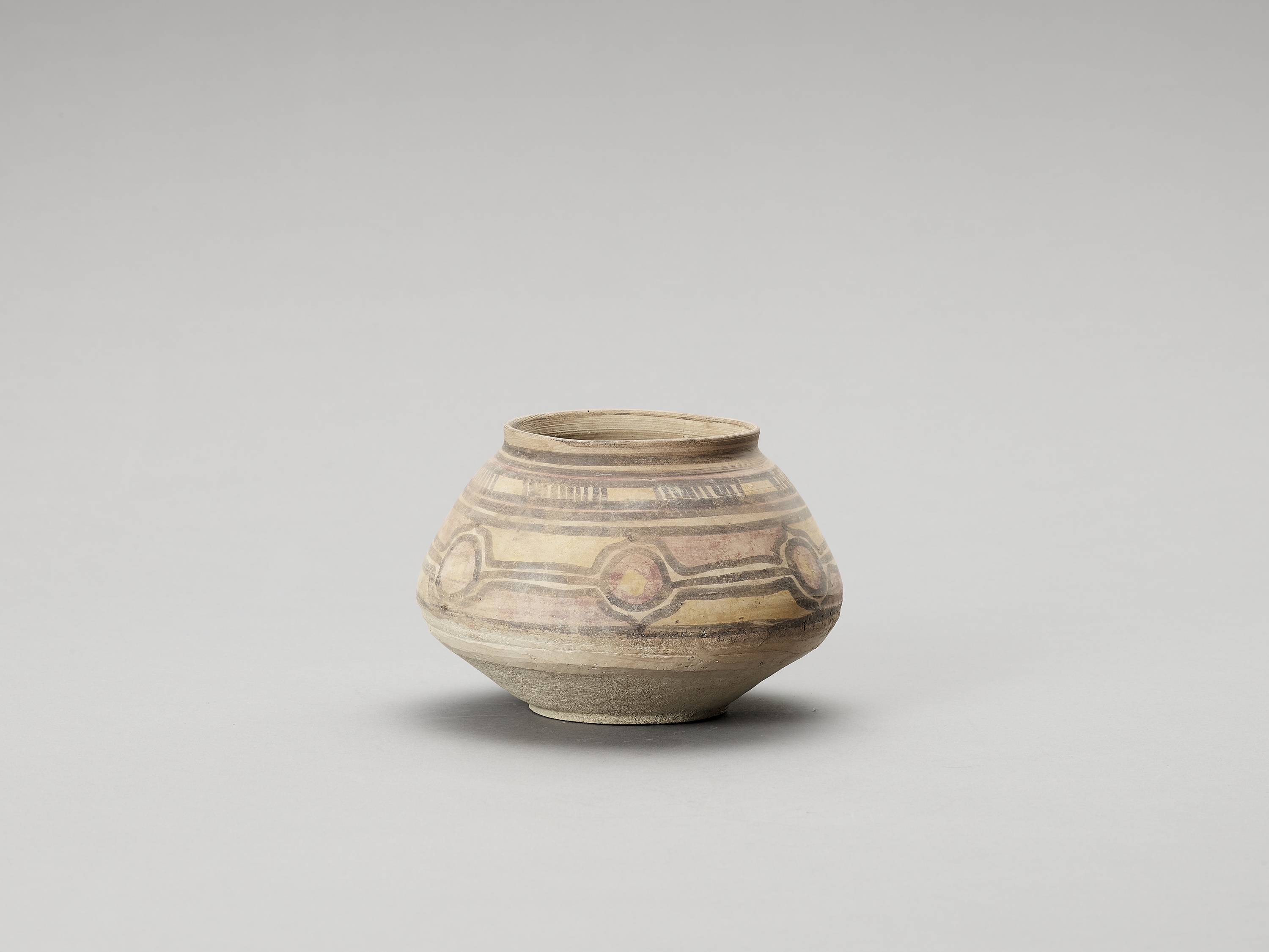 Lot 610 - POLYCHROME NAL WARE CERAMIC POT