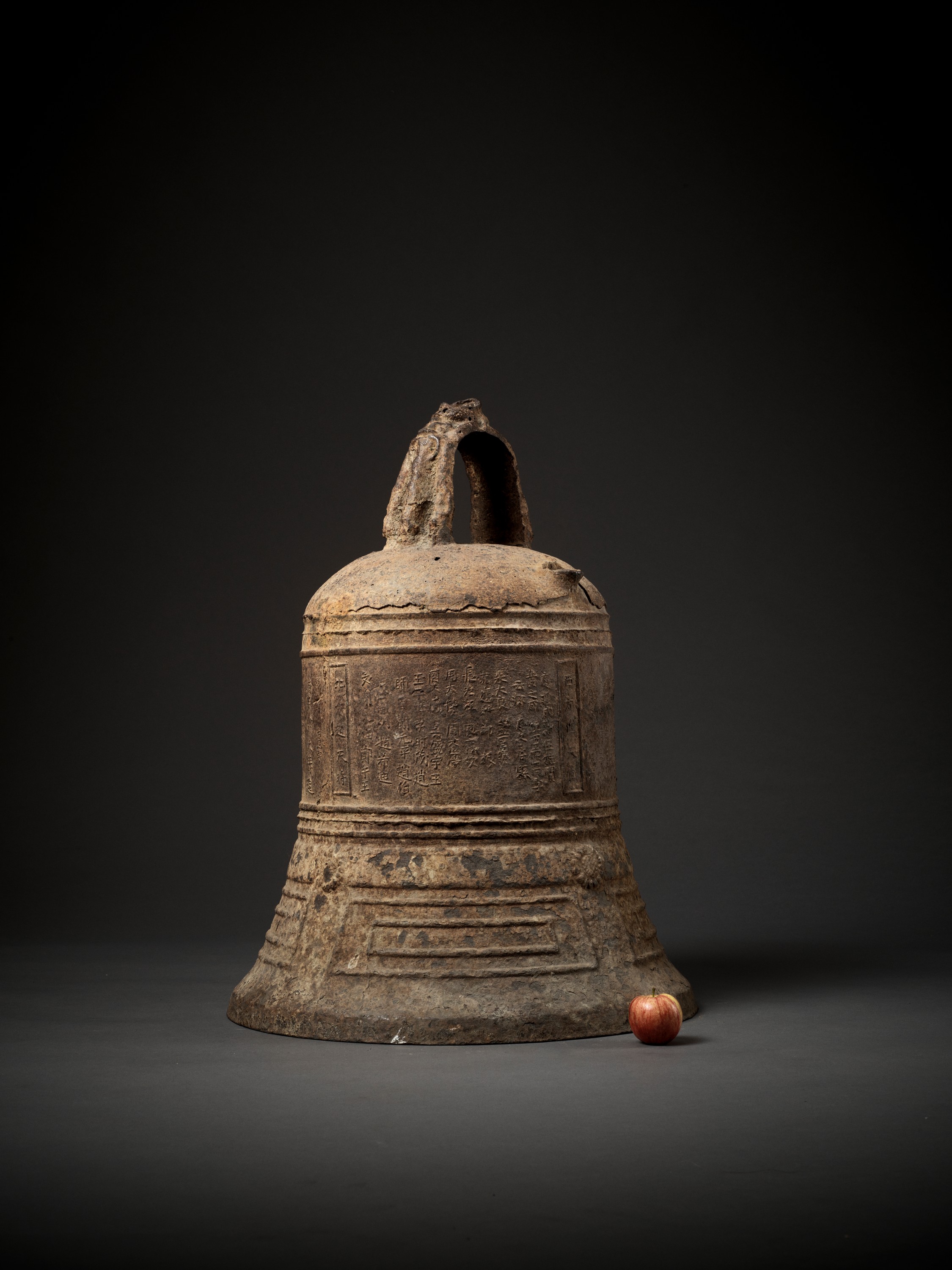 Lot 444 - A LARGE AND MASSIVE IRON TEMPLE BELL, LATE