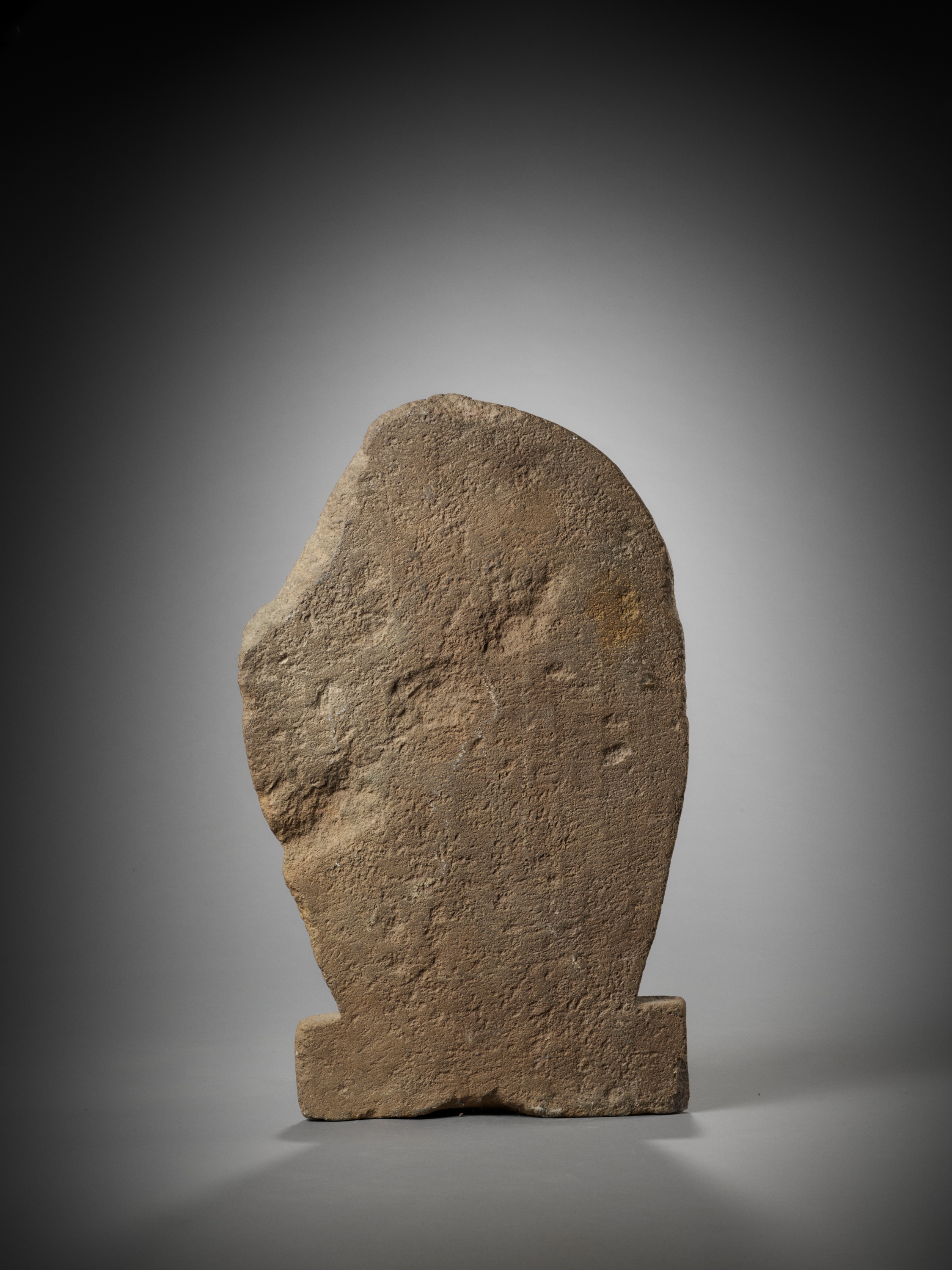 Lot 1307 - A RARE ANDESITE STATUE OF BUDDHA, CENTRAL