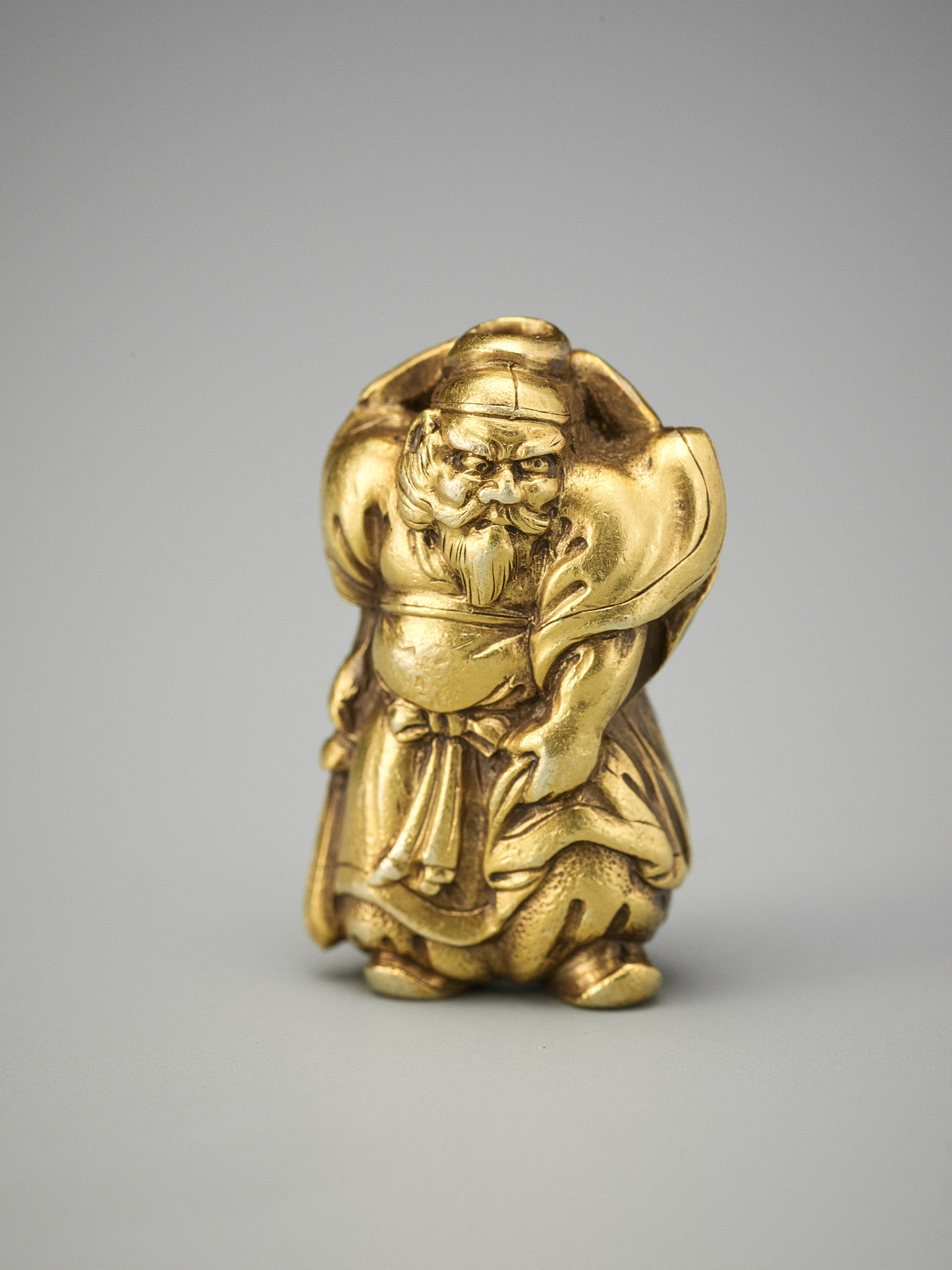 Lot 314 - RYUMIN: A VERY RARE SOLID GOLD OJIME OF