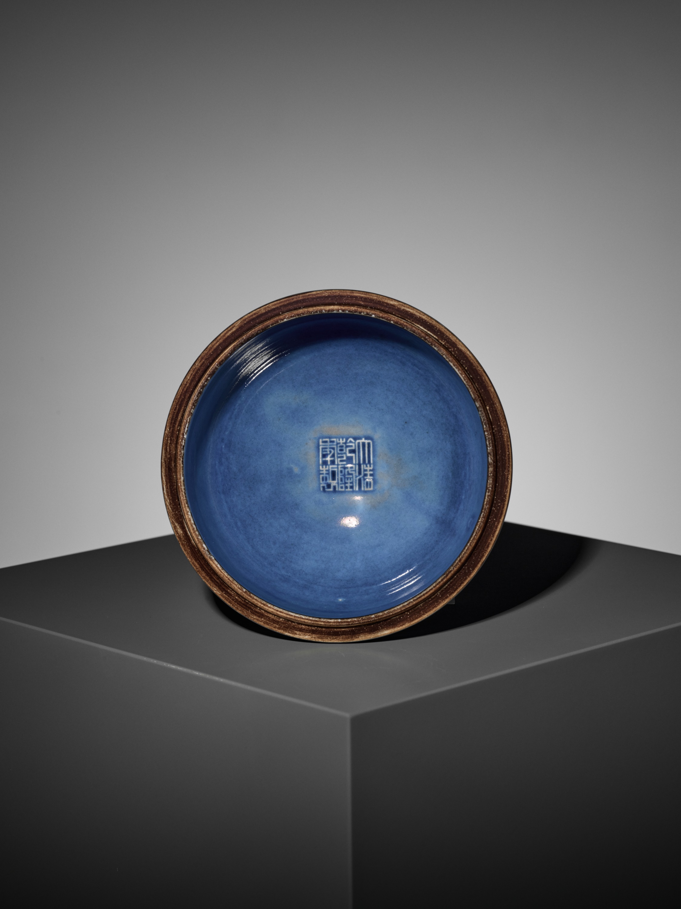 Lot 256 - A BLUE-GLAZED STEMBOWL AND COVER, DOU, QING
