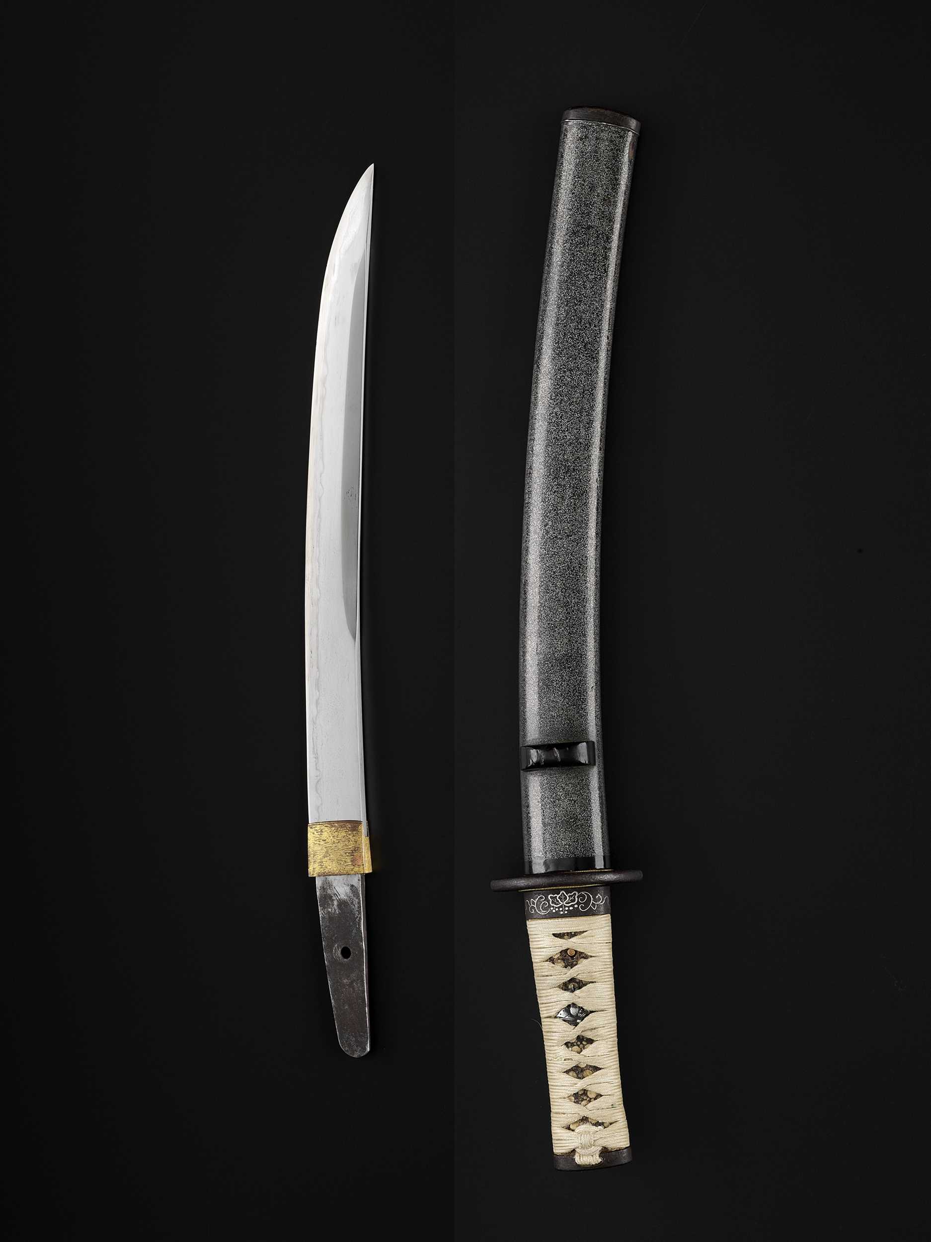 A TANTO IN KOSHIRAE - auctions & price archive