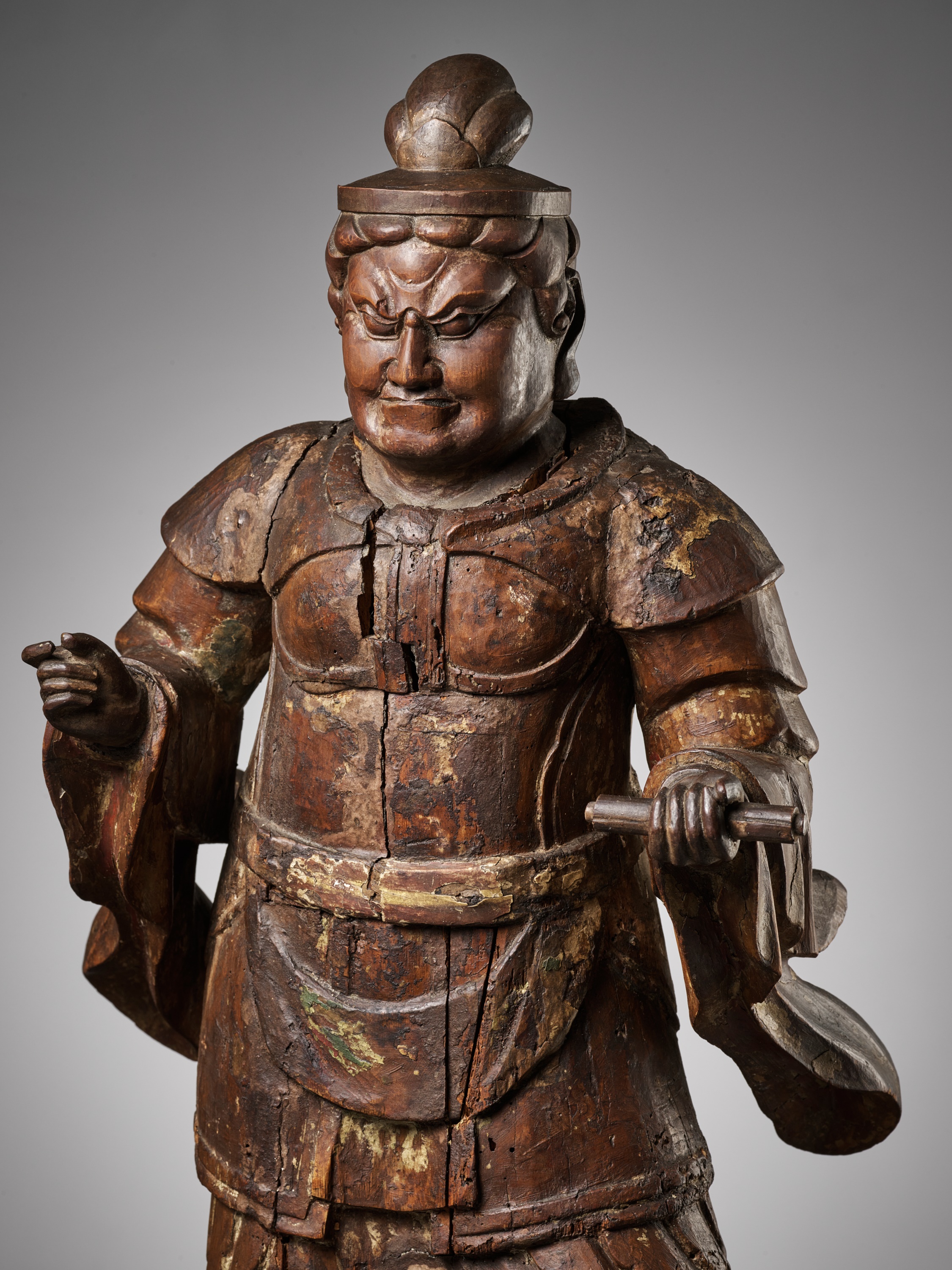 Lot 295 - A LARGE WOOD STATUE OF THE GUARDIAN