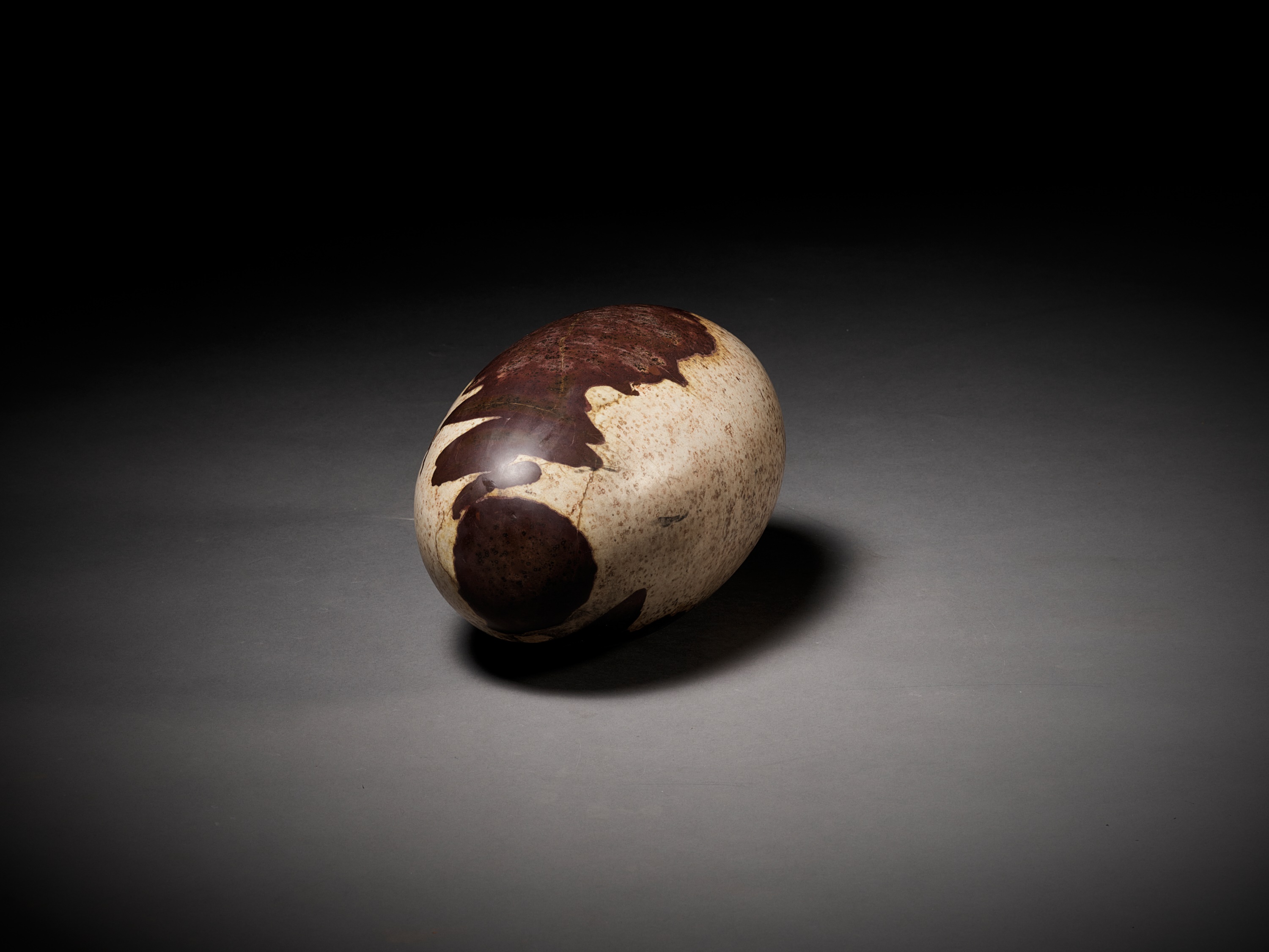 Lot 261 - A LARGE AND MASSIVE ‘COSMIC EGG’, BRAHMANDA,