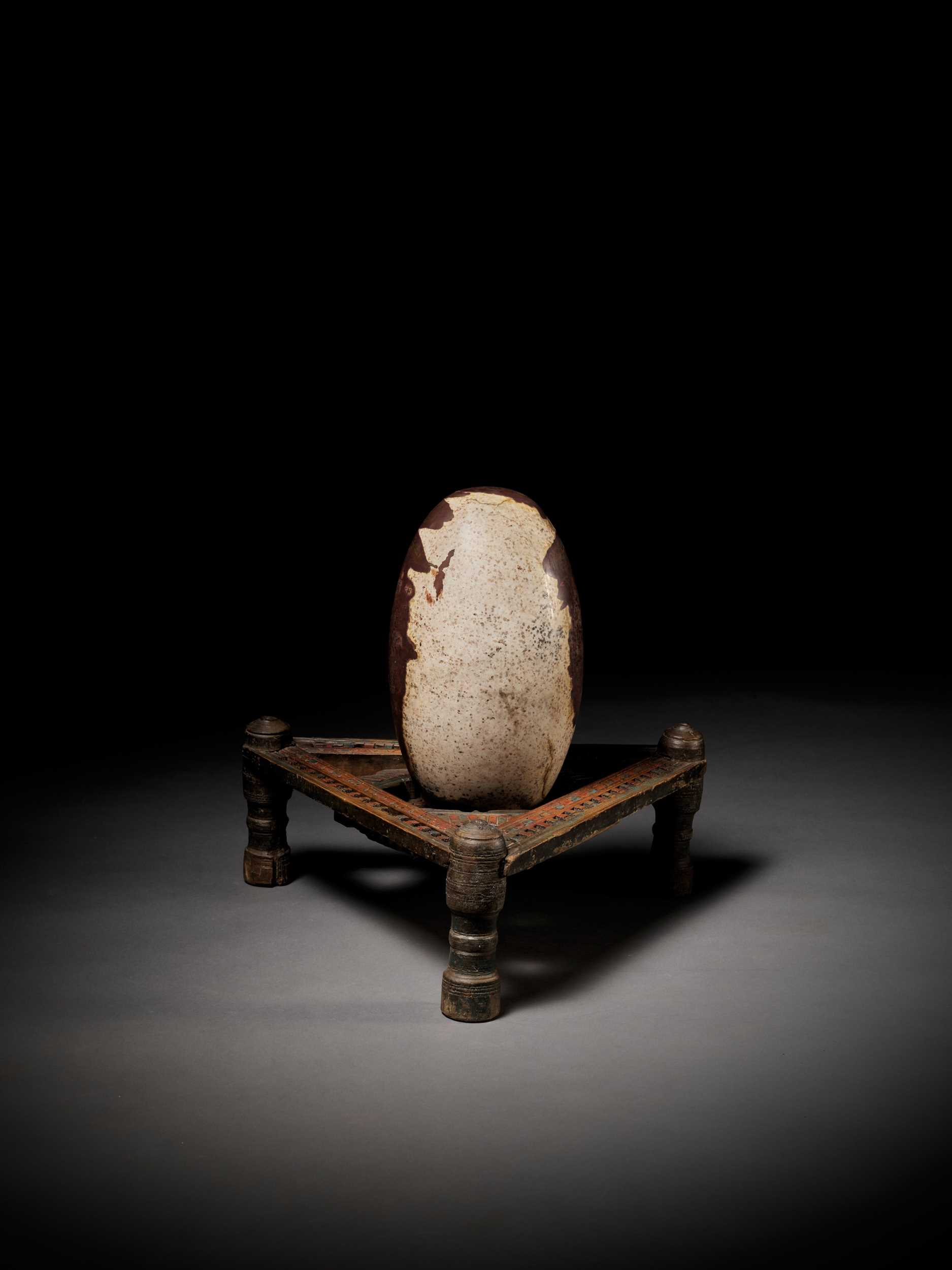 Lot 261 - A LARGE AND MASSIVE ‘COSMIC EGG’, BRAHMANDA,