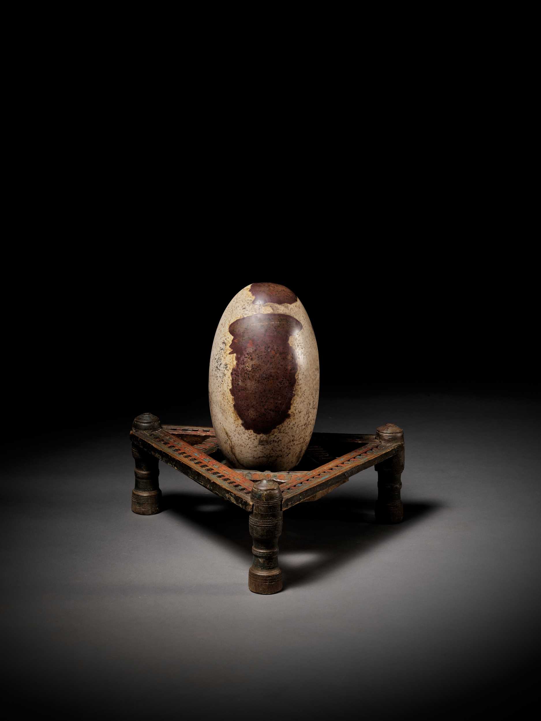Lot 261 - A LARGE AND MASSIVE ‘COSMIC EGG’, BRAHMANDA,